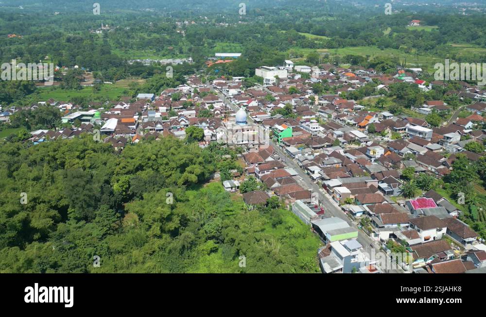 Indonesian village of Pandaan Pasuran, Islamic mosque. scenic flyover ...
