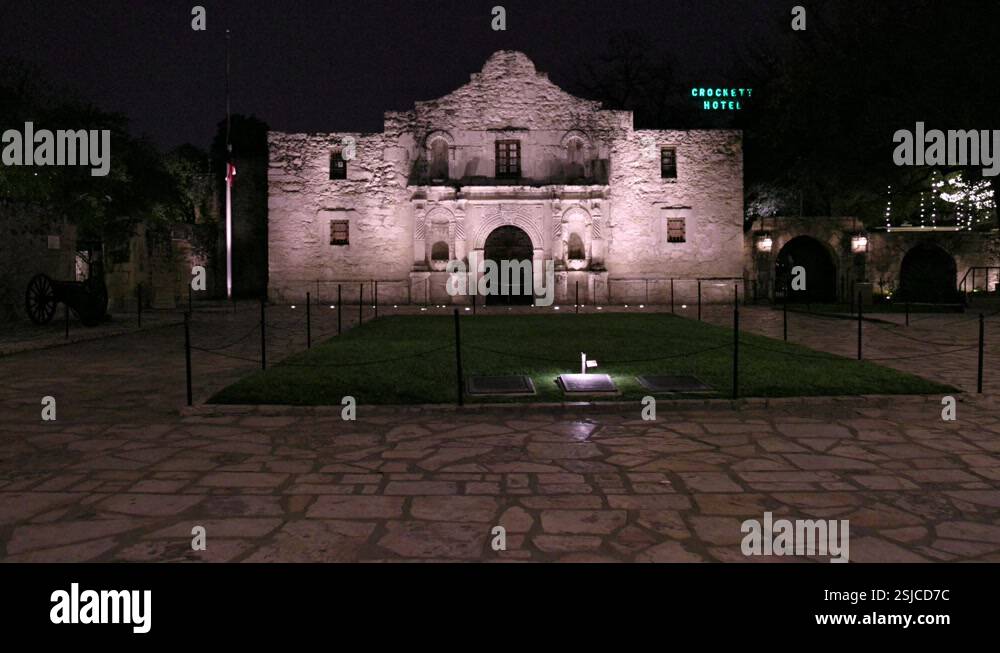 The Alamo at night in San Antonio, Texas with gimbal video walking ...