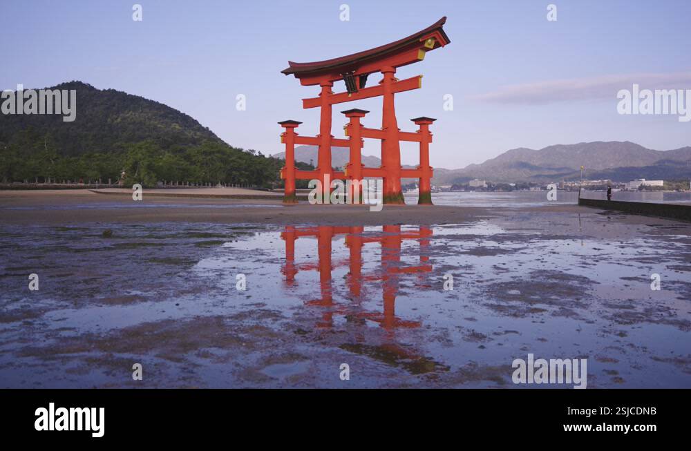 Low Tide in Japan, Hiroshima Prefecture. Itsukushima Torii Reflecting ...