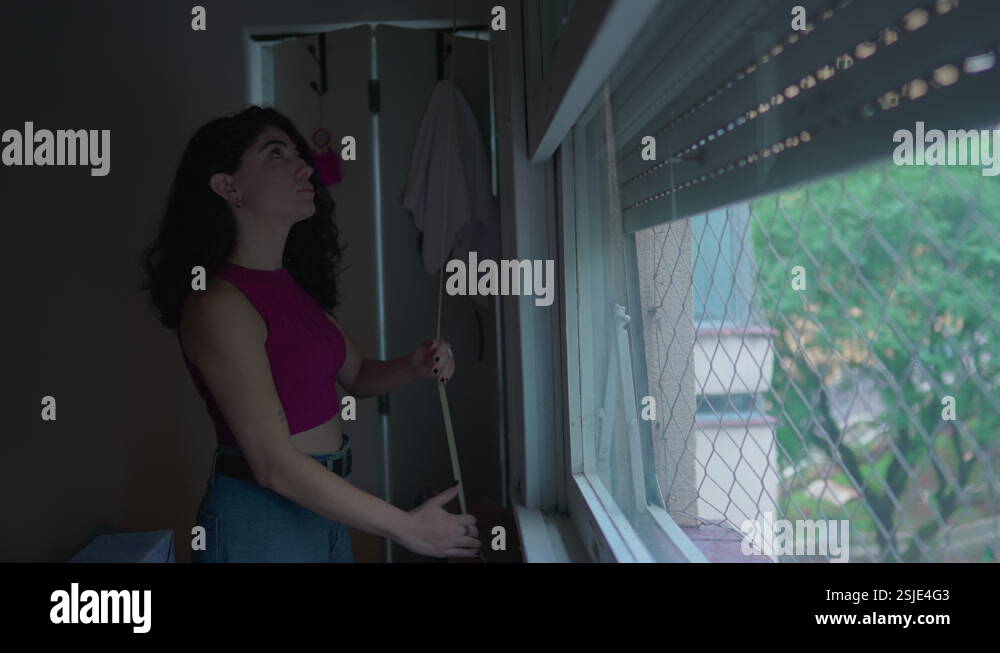 Turning room Stock Videos & Footage - HD and 4K Video Clips - Alamy