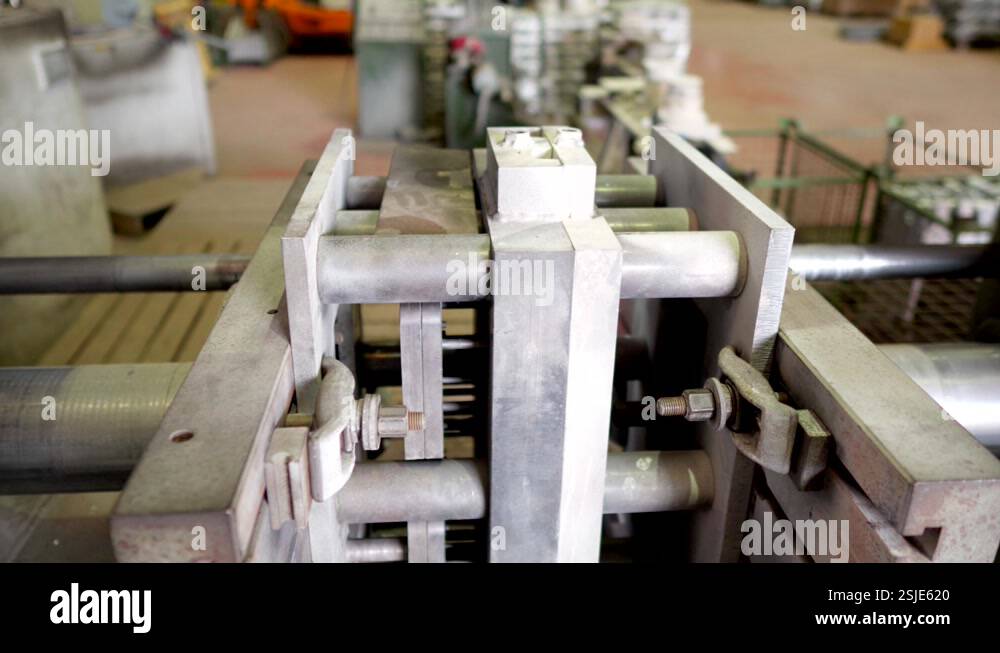 Permanent worker Stock Videos & Footage - HD and 4K Video Clips - Alamy