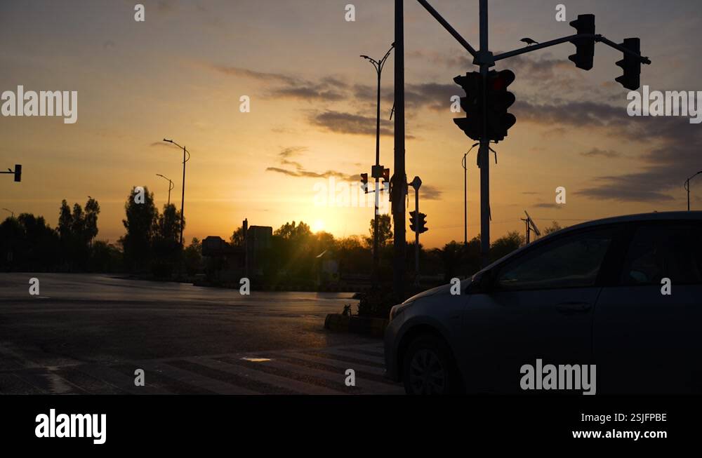 Traffic signal silhouette Stock Videos & Footage - HD and 4K Video ...