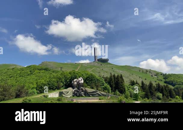 Concrete torch Stock Videos & Footage - HD and 4K Video Clips - Alamy
