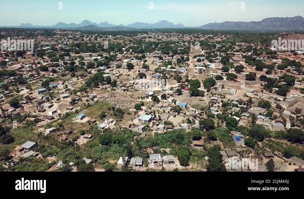 Semi rural Stock Videos & Footage - HD and 4K Video Clips - Alamy