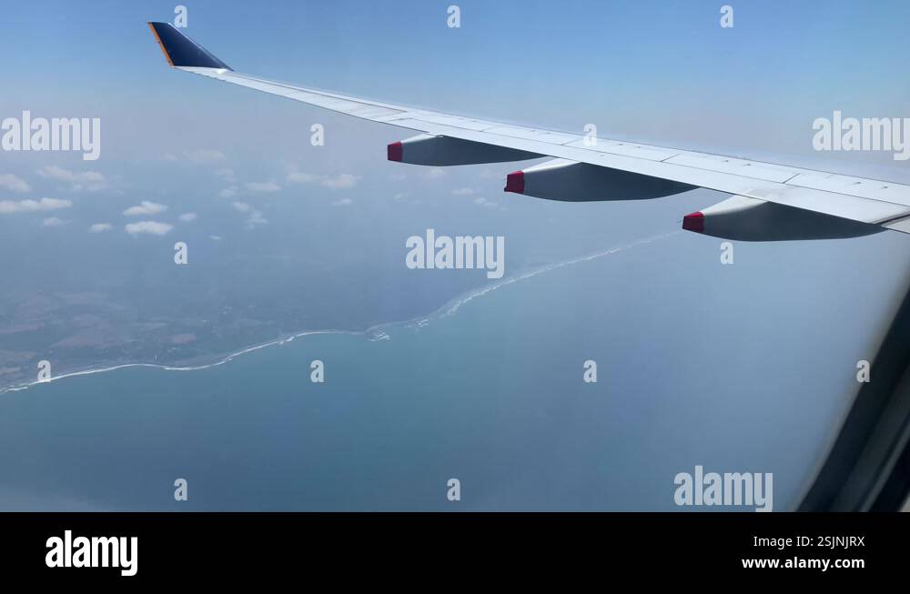 Ocean side view showing Stock Videos & Footage - HD and 4K Video Clips ...