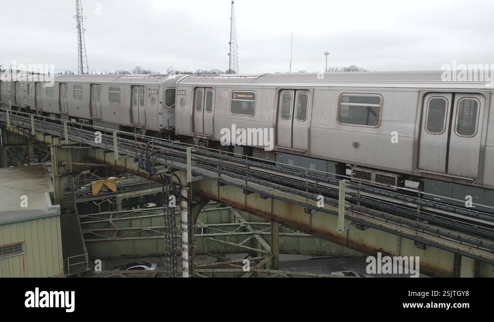 Number train elevated subway Stock Videos & Footage - HD and 4K Video ...