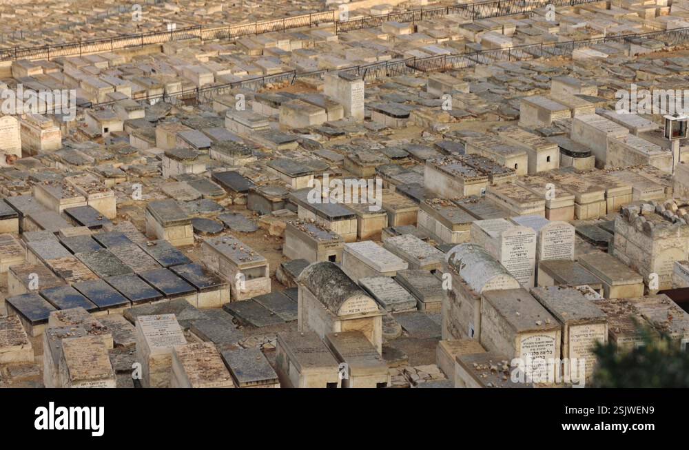 Palestine tombs Stock Videos & Footage - HD and 4K Video Clips - Alamy