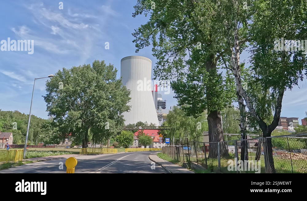 Reactor cooling Stock Videos & Footage - HD and 4K Video Clips - Alamy