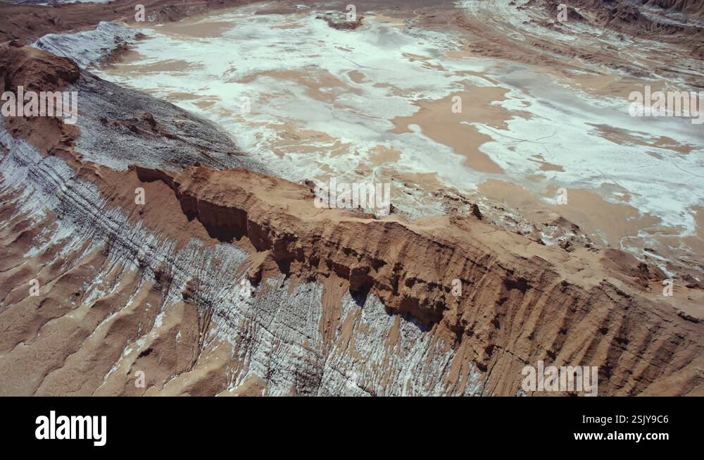 Dynamic Aerial Revealing Huge Sand Dunes and Salt Deposits in Valle de ...