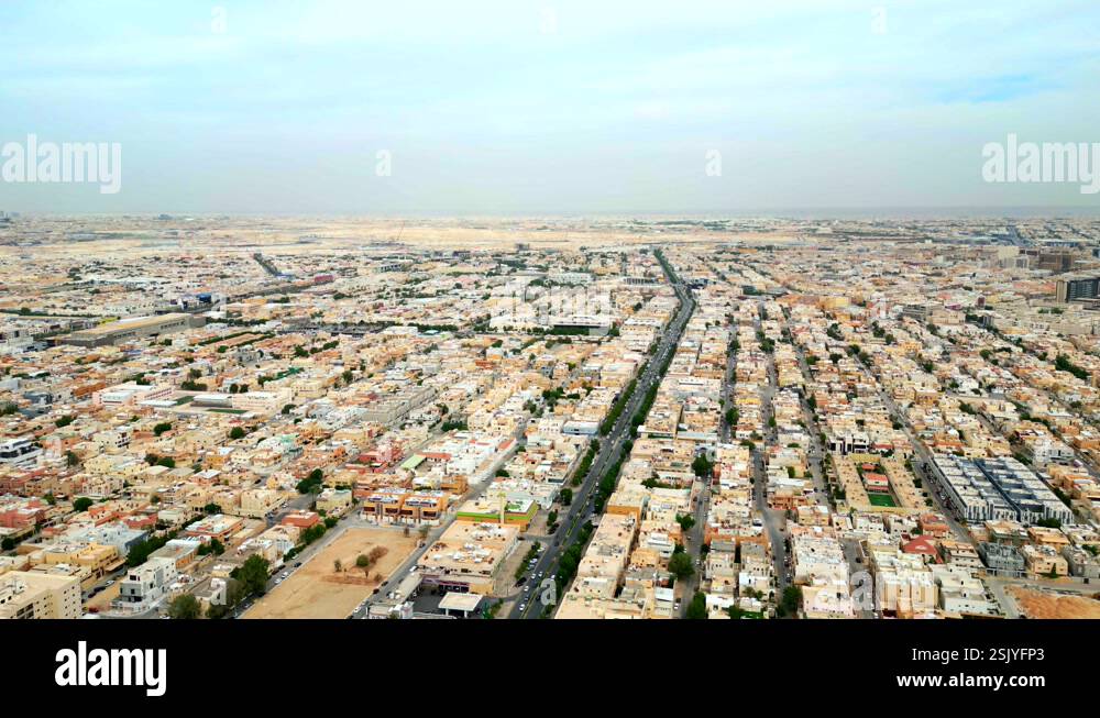 Riyadh buildings Stock Videos & Footage - HD and 4K Video Clips - Alamy