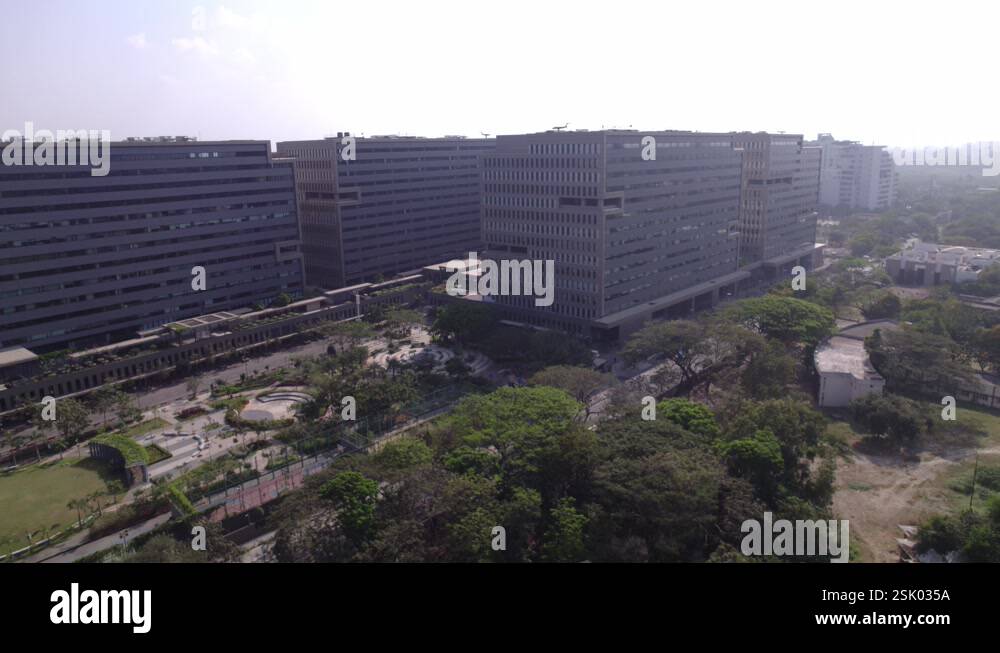 Major road expressway Stock Videos & Footage - HD and 4K Video Clips ...