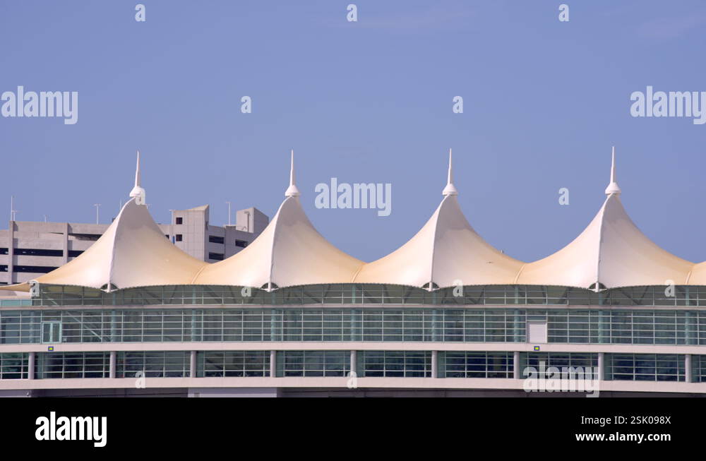 Iconic terminal Stock Videos & Footage - HD and 4K Video Clips - Alamy