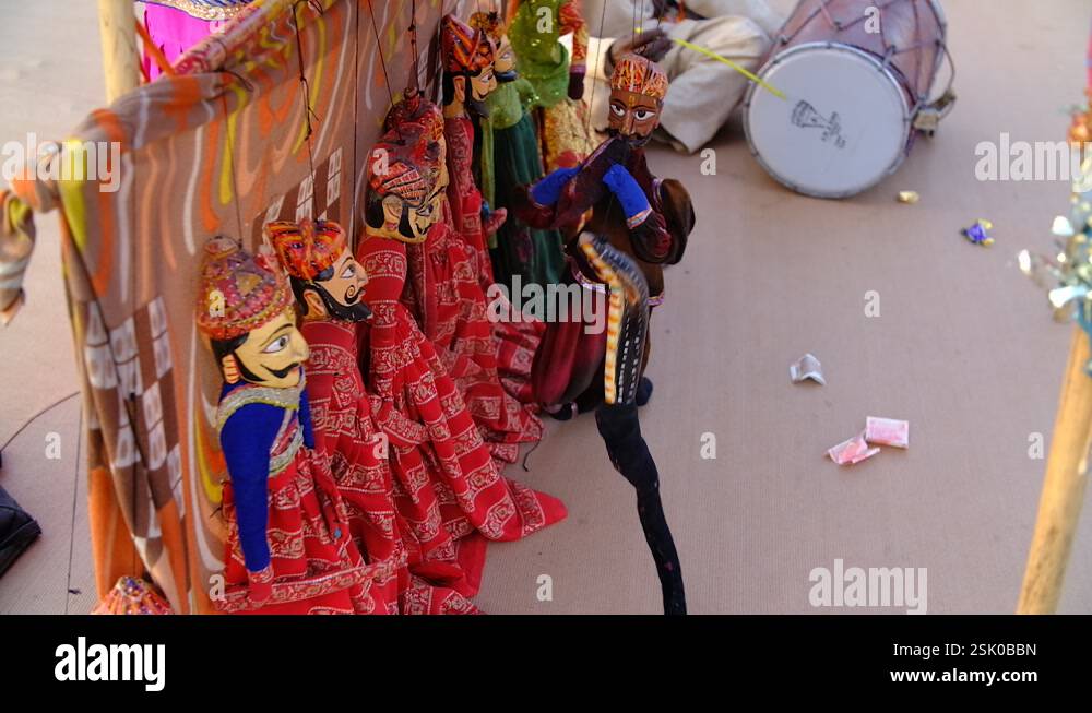 Traditional artist Stock Videos & Footage - HD and 4K Video Clips - Alamy