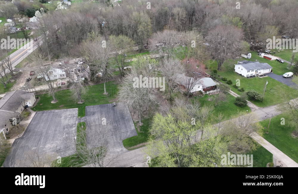 Homes and yards Stock Videos & Footage - HD and 4K Video Clips - Alamy