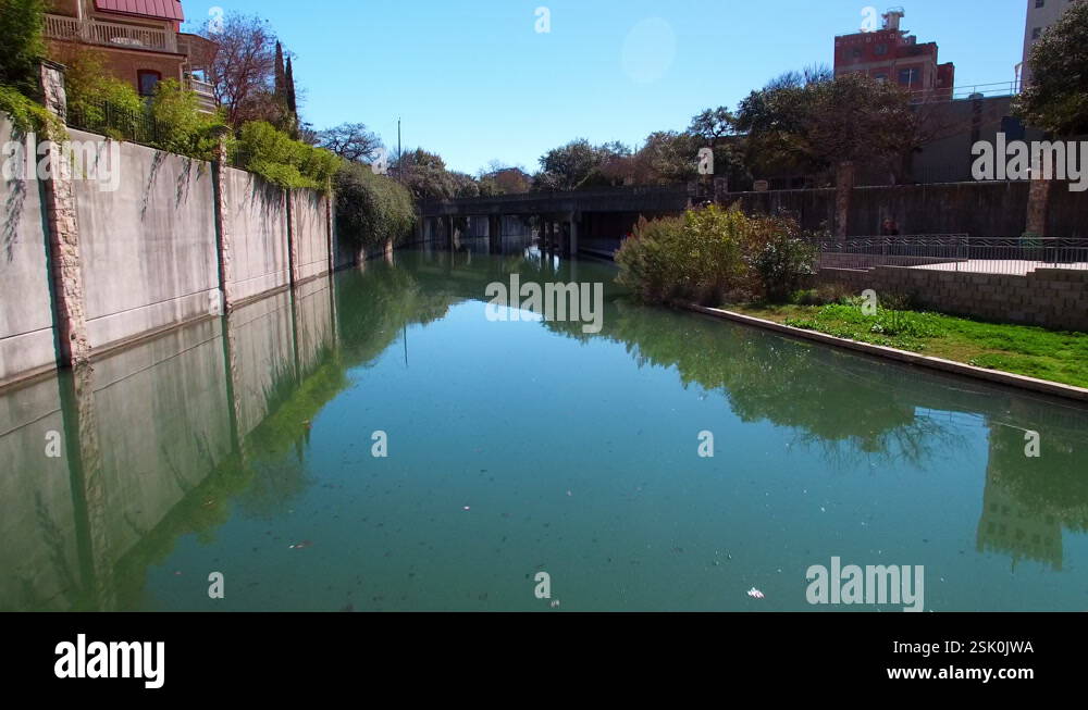 Buildings reflection on canal Stock Videos & Footage - HD and 4K Video ...