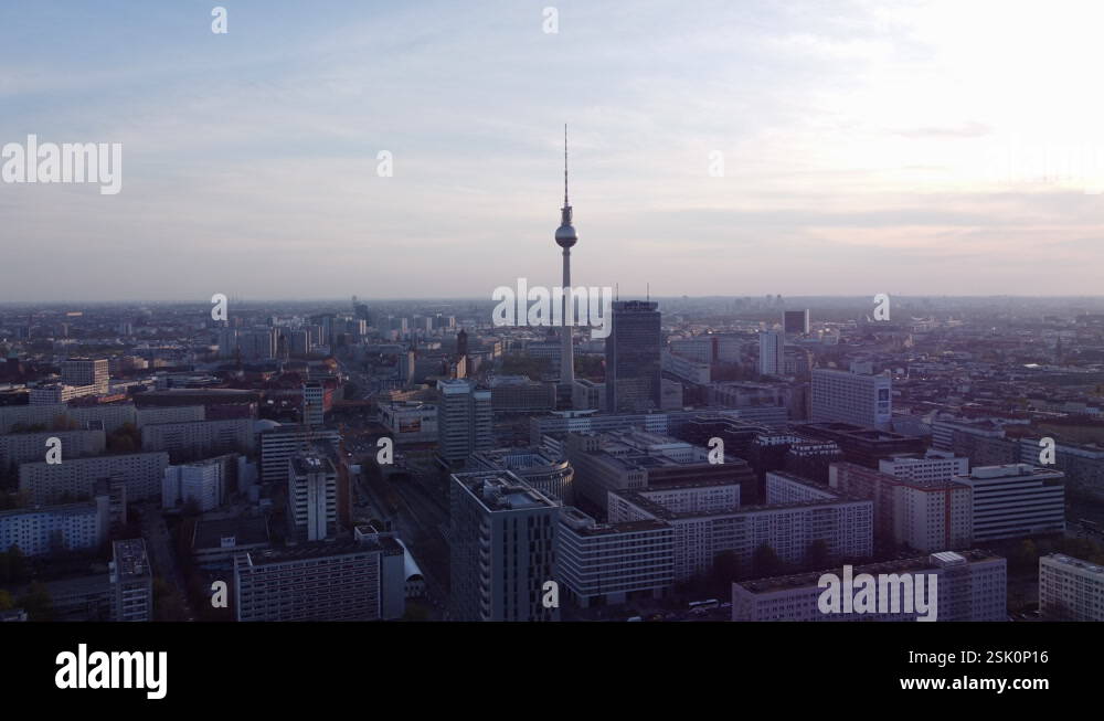 Alexanderplatz berliner fernsehturm Stock Videos & Footage - HD and 4K ...