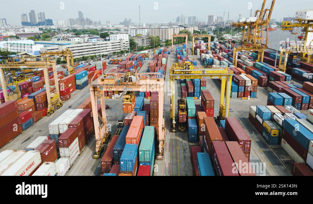 Modern storage containers Stock Videos & Footage - HD and 4K Video ...