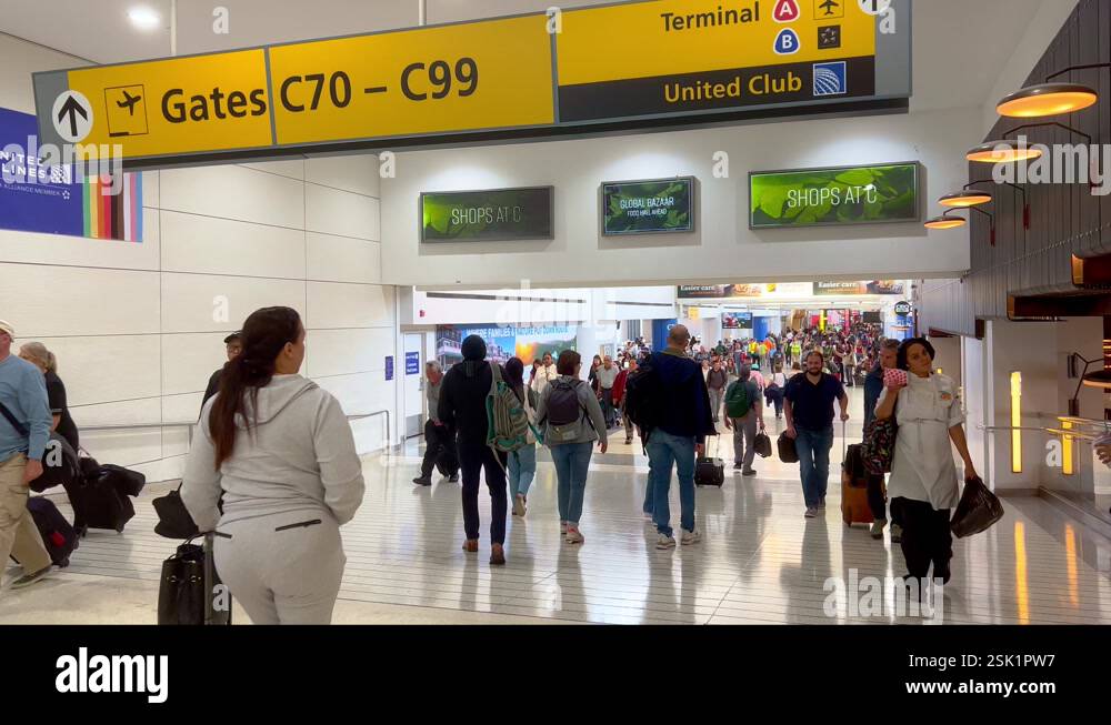 The gates and Departure Terminal at Newark Airport - NEWARK, UNITED ...