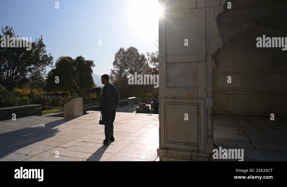 Tomb of first Mughal Emperor in Bagh-e Babur garden, Afghanistan ...