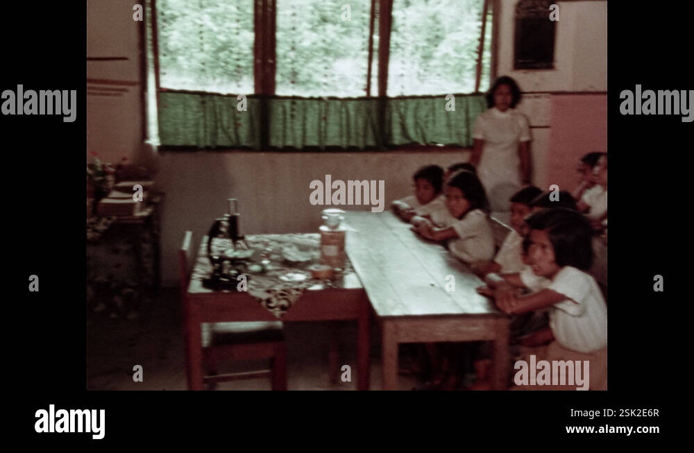 Health Care Workers Educate Primary School Children On Ringworm ...