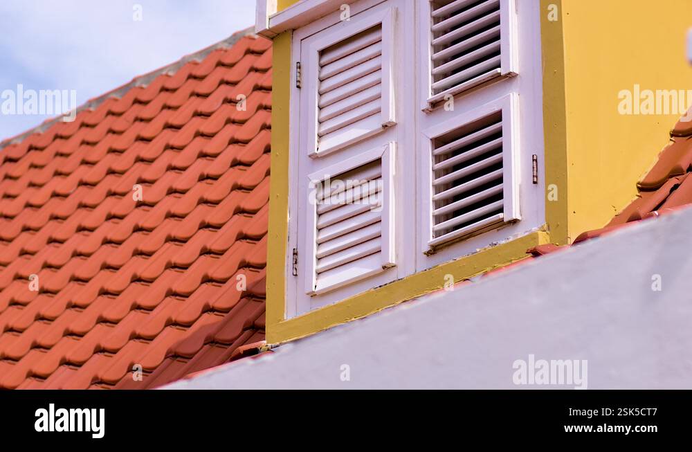 4k 60fps closeup slider reveal of Caribbean manor AKA landhuis Wechi in ...