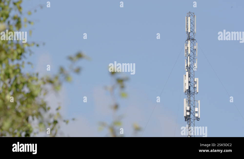 5g mobile phone mast Stock Videos & Footage - HD and 4K Video Clips - Alamy