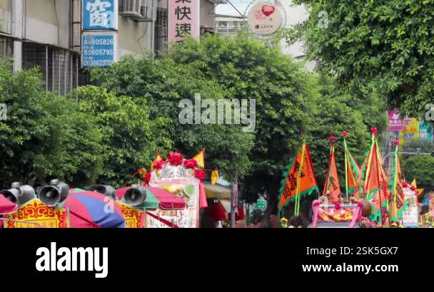 (20230504 Taipei, Taiwan) The spectacular sight of the giant idol ...
