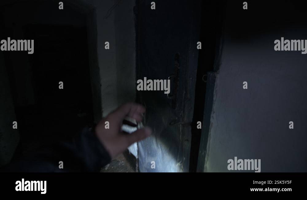 Man finding ghost with cage on his head in basement of abandoned asylum ...