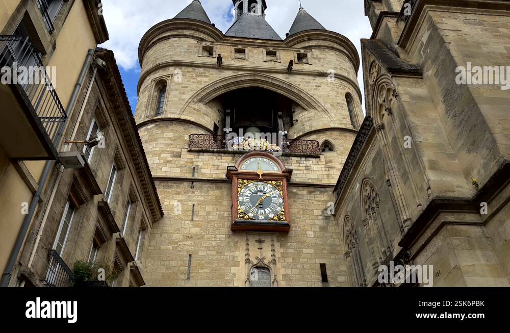 Historic palace clock Stock Videos & Footage - HD and 4K Video Clips ...