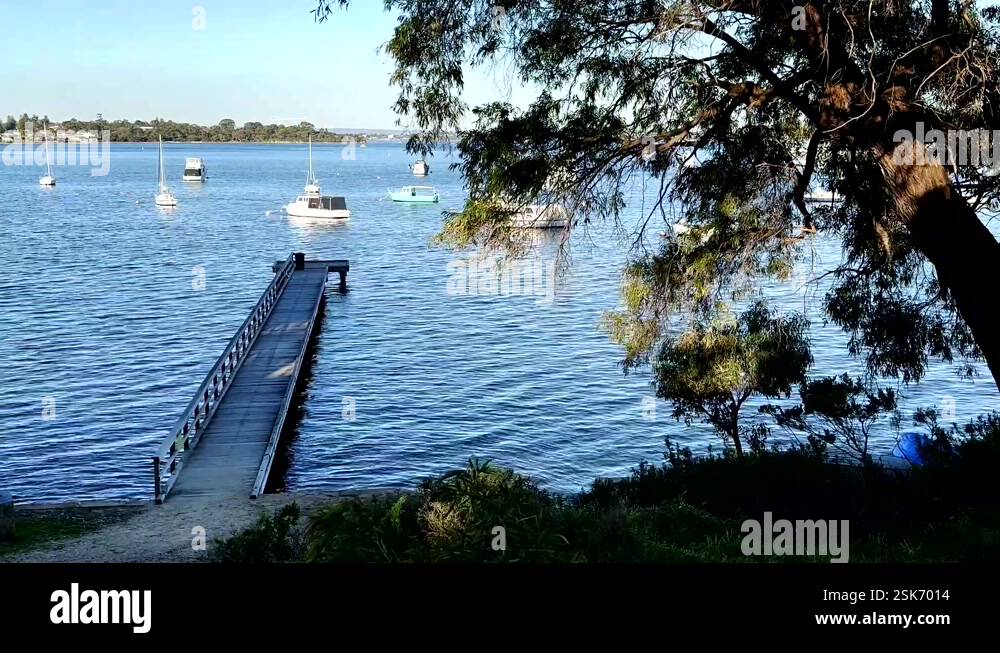Long Jetty on Swan River at Peppermint Grove, Perth, Western Australia ...
