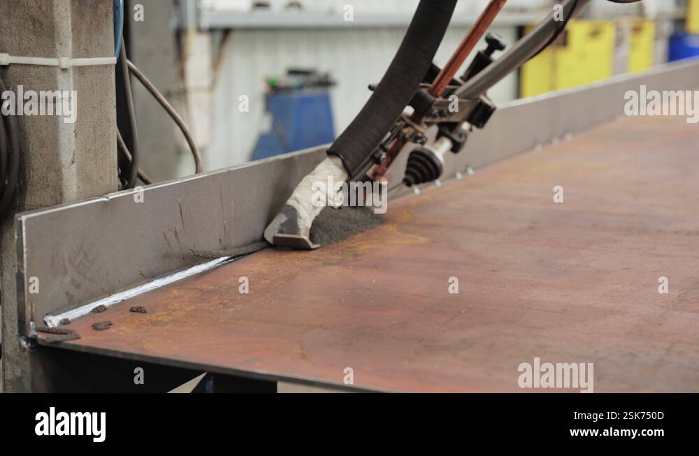 Track welding Stock Videos & Footage - HD and 4K Video Clips - Alamy