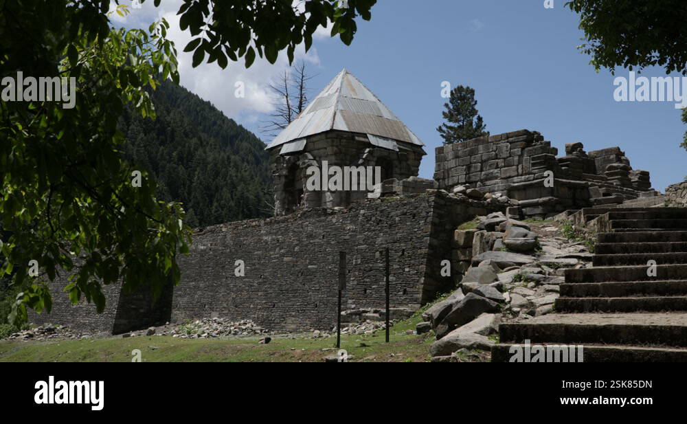 Naranag Temple on Hindu pilgrimage site, Jammu and Kashmir, Kangan ...