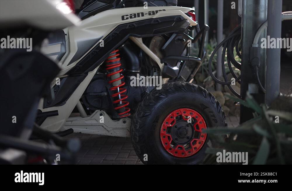 SIDE-BY-SIDE , UTV Off Road Extreme Racing, Rally race, Polaris Stock ...