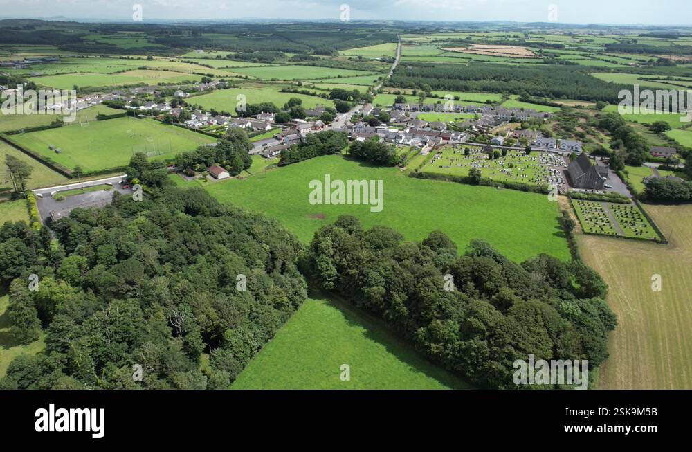 Pretty irish village Stock Videos & Footage - HD and 4K Video Clips - Alamy