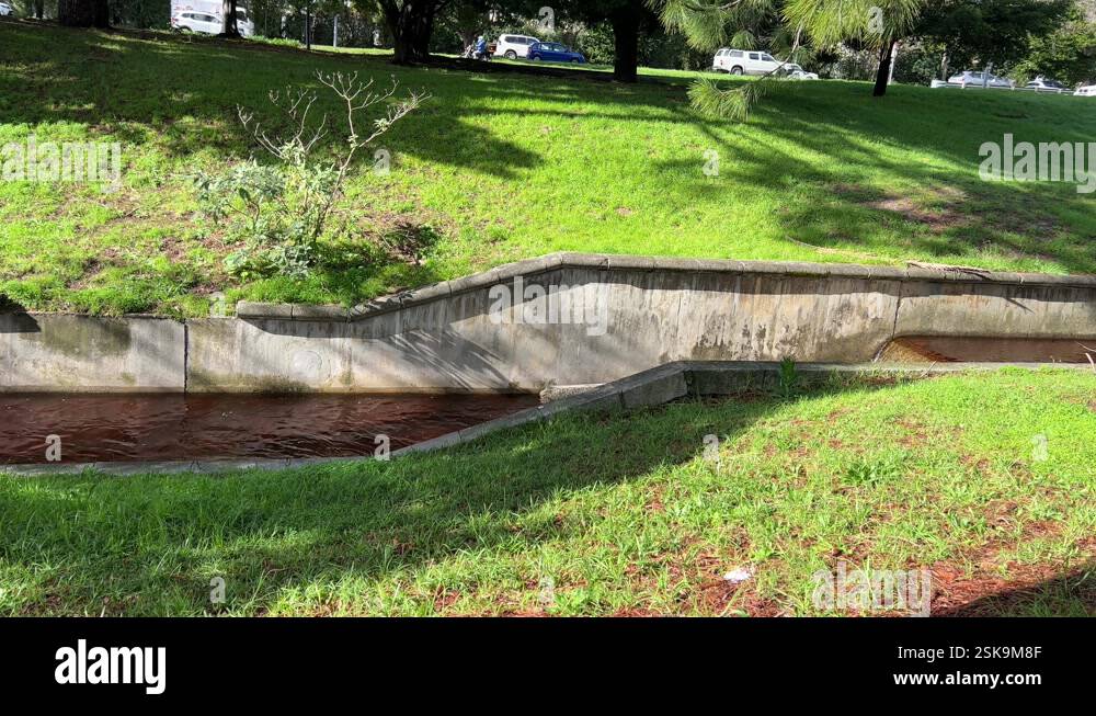 Roadside canal Stock Videos & Footage - HD and 4K Video Clips - Alamy