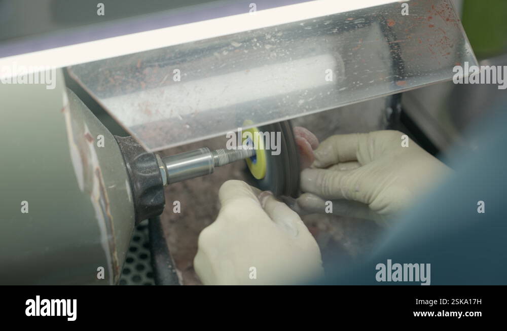 Milling equipment processing the denture base for fake replacement ...