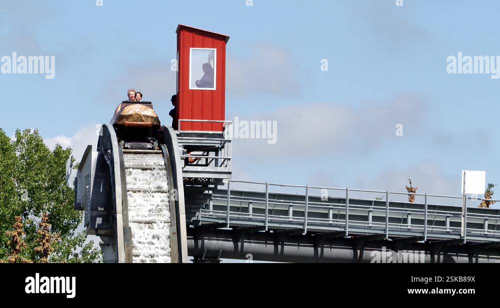 Calaway Park’s log ride, Timber Falls a high velocity drop log ride ...