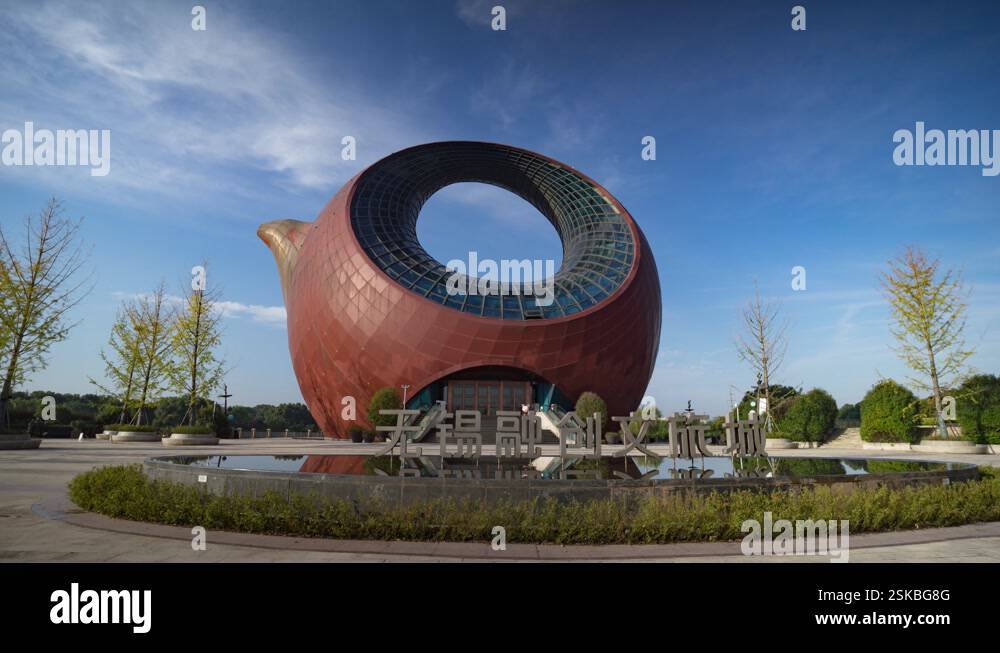 A large-scale time-lapse of Sunac's teapot building in Wuxi, China ...
