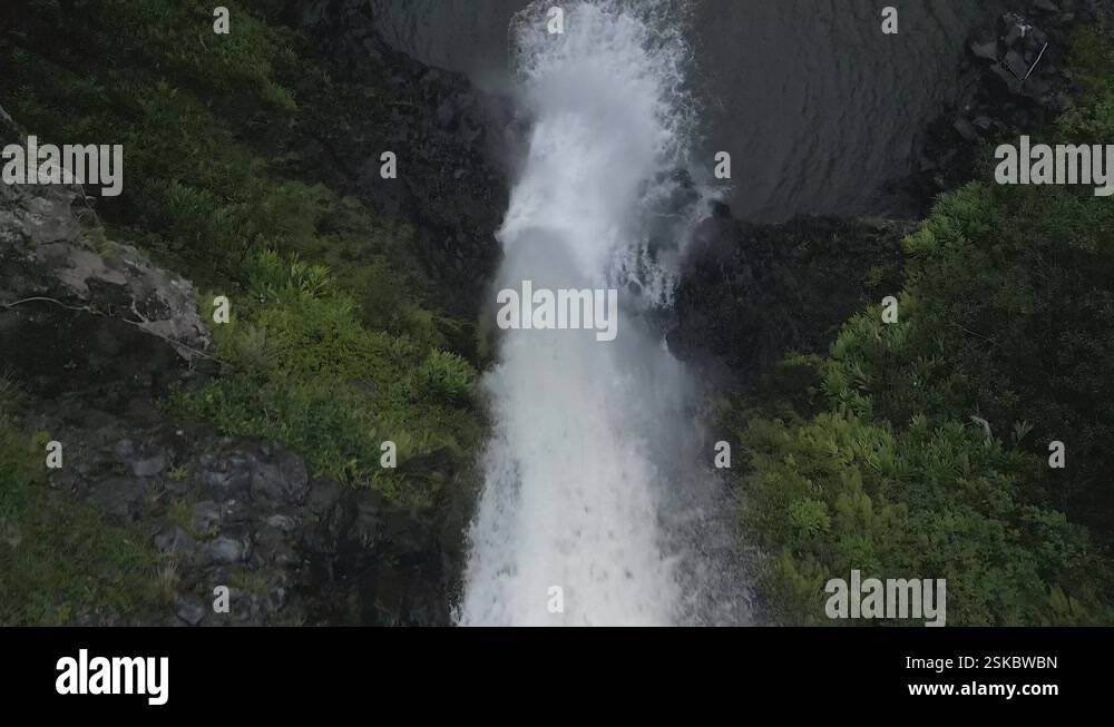 Aerial of the lip Stock Videos & Footage - HD and 4K Video Clips - Alamy