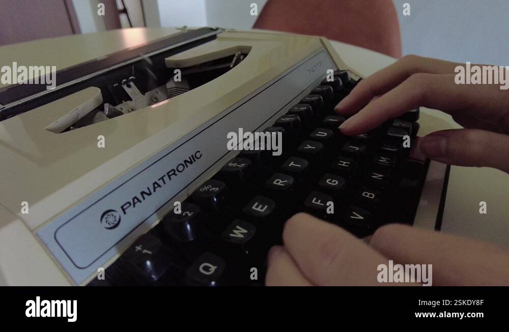 Timeless machine Stock Videos & Footage - HD and 4K Video Clips - Alamy