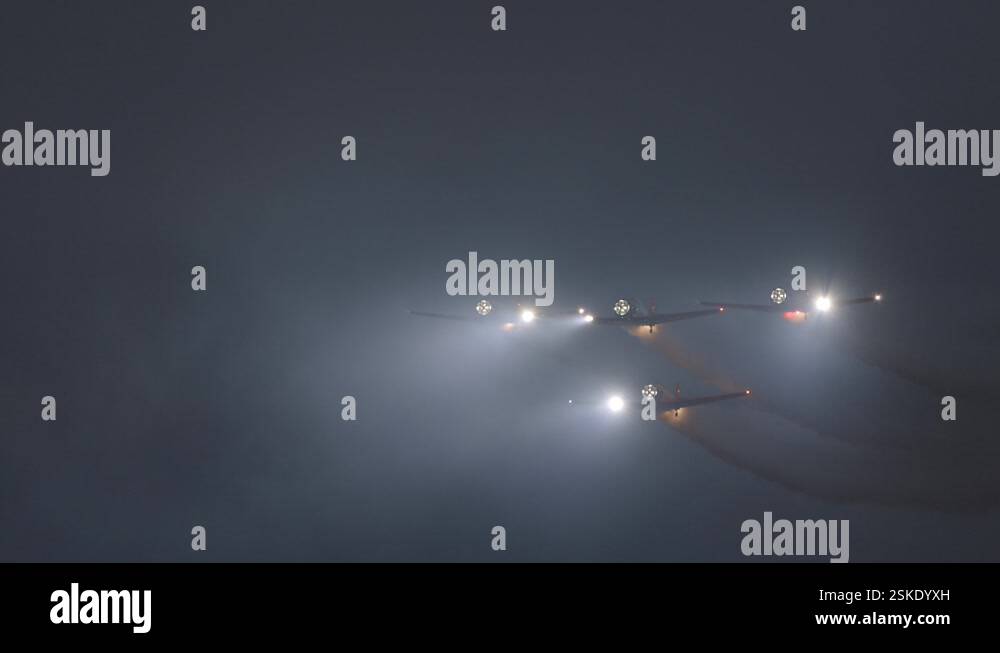 Airshow formation Stock Videos & Footage - HD and 4K Video Clips - Alamy