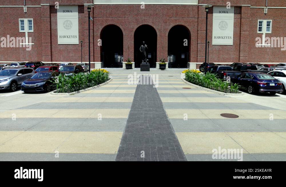Bronze sculpture of Nile Kinnick at Kinnick Stadium on the campus of ...