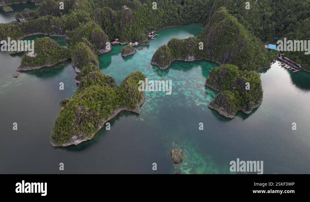 zooming out on the famous island piaynemo of raja ampat indonesia Stock ...
