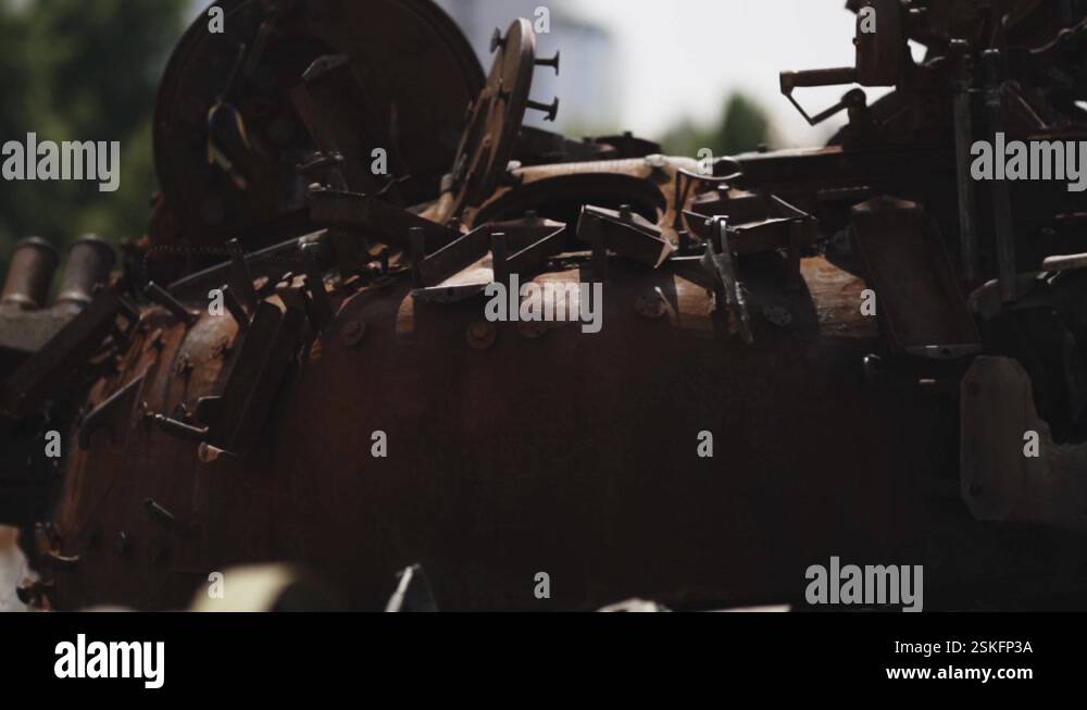 Burnt turret of Russian T-72 tank, close-up. Burnt russian tank Stock ...