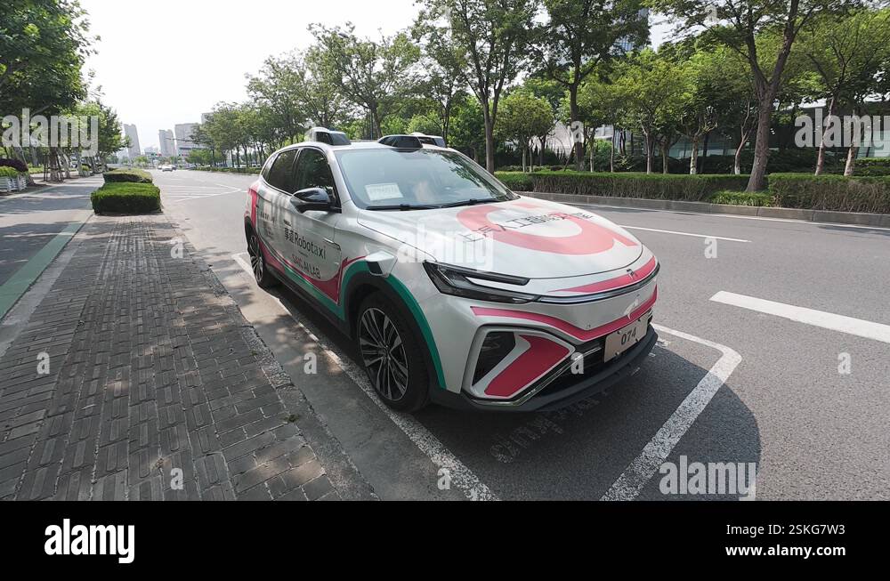 Ai taxi Stock Videos & Footage - HD and 4K Video Clips - Alamy