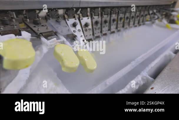 Ice dip container Stock Videos & Footage - HD and 4K Video Clips - Alamy