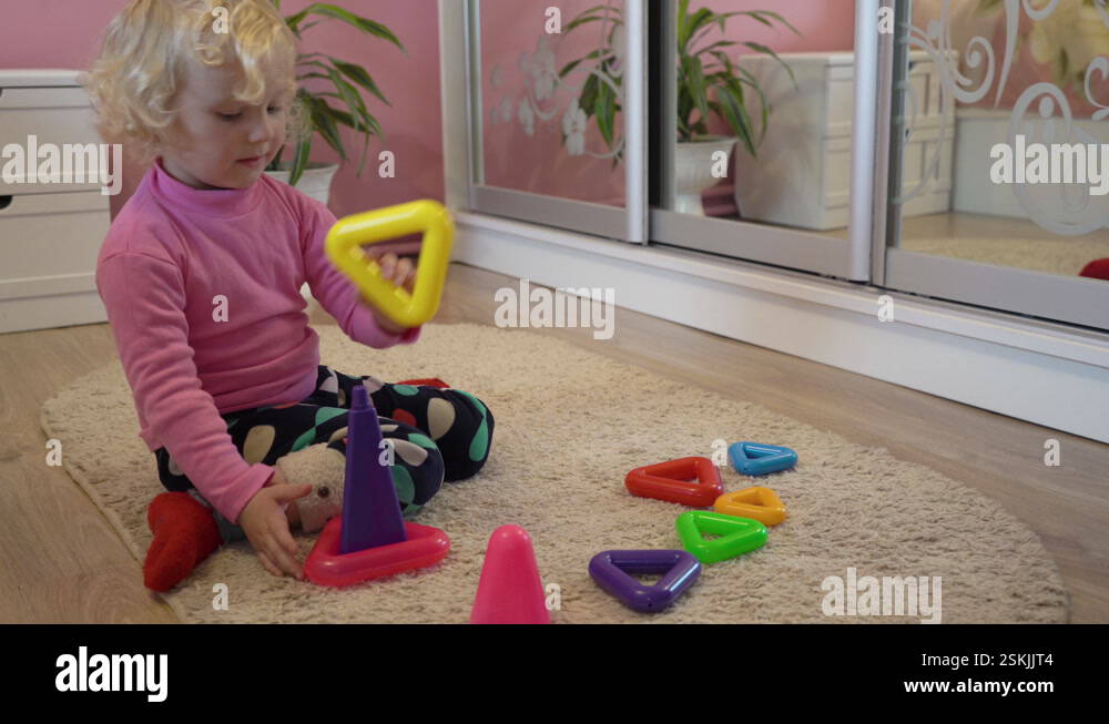 Girl pyramid Stock Videos & Footage - HD and 4K Video Clips - Alamy