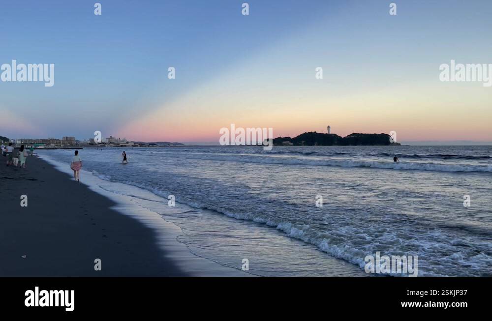FUJISAWA, JAPAN : View of Enoshima beach at Shonan area in sunset Stock ...