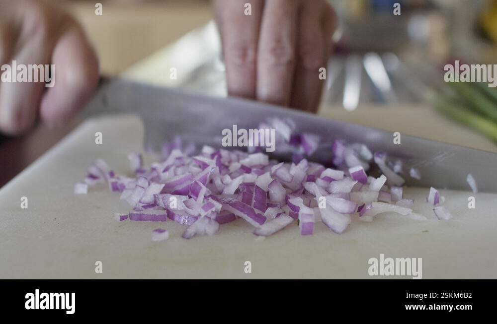 Chef chopping red onion Stock Videos & Footage - HD and 4K Video Clips - Alamy
