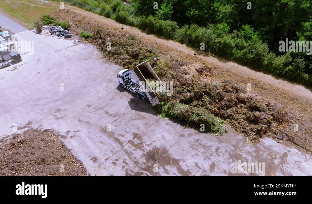 Compost collection truck Stock Videos & Footage - HD and 4K Video Clips ...